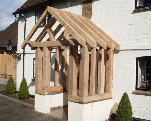Oak Beams For Sale - High Quality Green Oak Beams - UK Delivery